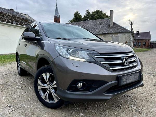 Pelēks Honda CR-V 2013 Kaišiadorys, ar dzinēja tilpumu 2.20 L un nobraukumu 286 tūkst. km par 7850 €, foto 2 vietnē AUTOMOTO.COM.LV