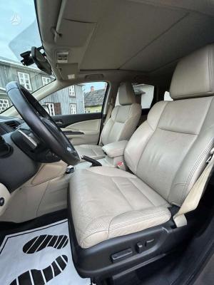 Pelēks Honda CR-V 2013 Kaišiadorys, ar dzinēja tilpumu 2.20 L un nobraukumu 286 tūkst. km par 7850 €, foto 18 vietnē AUTOMOTO.COM.LV