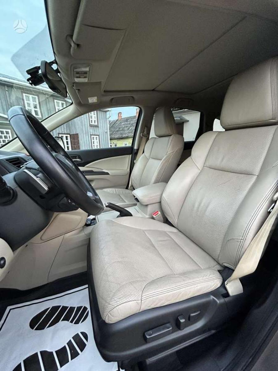 Pelēks Honda CR-V 2013 Kaišiadorys, ar dzinēja tilpumu 2.20 L un nobraukumu 286 tūkst. km par 7850 €, foto 18 vietnē AUTOMOTO.COM.LV