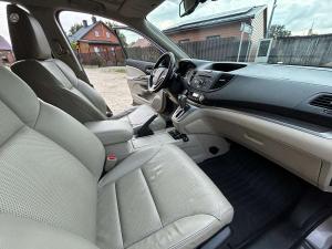 Pelēks Honda CR-V 2013 Kaišiadorys, ar dzinēja tilpumu 2.20 L un nobraukumu 286 tūkst. km par 7850 €, foto 20 vietnē AUTOMOTO.COM.LV
