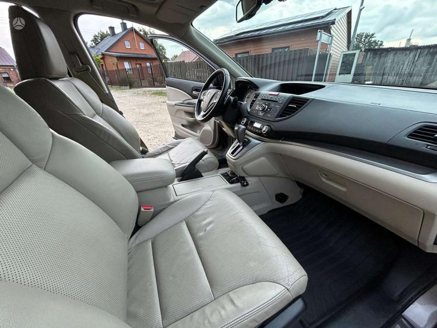 Pelēks Honda CR-V 2013 Kaišiadorys, ar dzinēja tilpumu 2.20 L un nobraukumu 286 tūkst. km par 7850 €, foto 20 vietnē AUTOMOTO.COM.LV