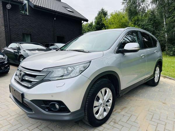 Grey Honda CR-V 2013 in Kaunas, with an engine capacity of 2.20 L and mileage of 270 thousand km for 8950 €, photo 3 on AUTOMOTO.COM.LV