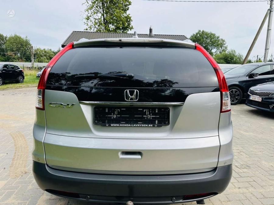 Pelēks Honda CR-V 2013 Kauņa, ar dzinēja tilpumu 2.20 L un nobraukumu 270 tūkst. km par 8950 €, foto 6 vietnē AUTOMOTO.COM.LV