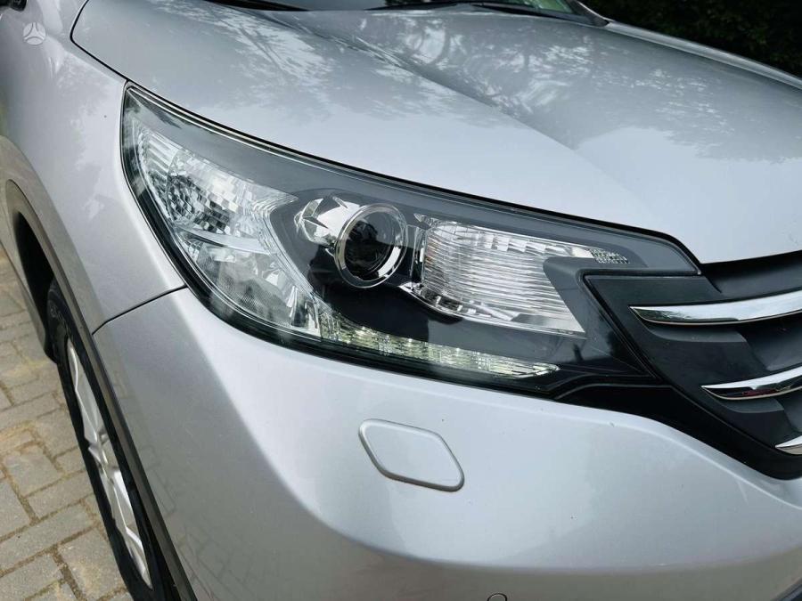 Pelēks Honda CR-V 2013 Kauņa, ar dzinēja tilpumu 2.20 L un nobraukumu 270 tūkst. km par 8950 €, foto 12 vietnē AUTOMOTO.COM.LV