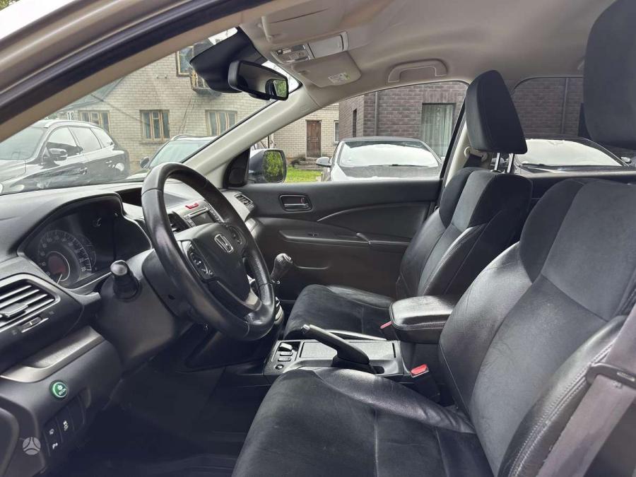 Pelēks Honda CR-V 2013 Kauņa, ar dzinēja tilpumu 2.20 L un nobraukumu 270 tūkst. km par 8950 €, foto 13 vietnē AUTOMOTO.COM.LV