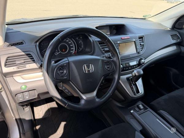 Pelēks Honda CR-V 2013 Marijampole, ar dzinēja tilpumu 2.20 L un nobraukumu 264 tūkst. km par 8950 €, foto 8 vietnē AUTOMOTO.COM.LV