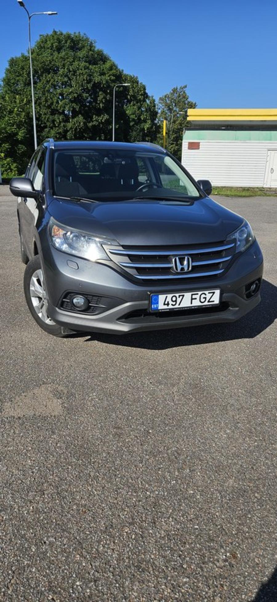 Grey Honda CR-V 2013 in Kohtla-Jarve, with an engine capacity of 0.00 L and mileage of 228 thousand km for 10500 €, photo 8 on AUTOMOTO.COM.LV