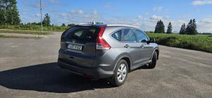 Grey Honda CR-V 2013 in Kohtla-Jarve, with an engine capacity of 0.00 L and mileage of 228 thousand km for 10500 €, photo 9 on AUTOMOTO.COM.LV