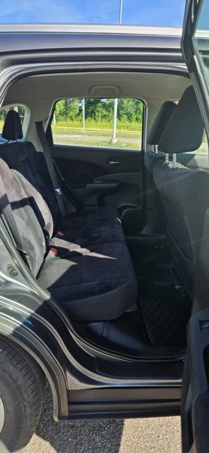 Grey Honda CR-V 2013 in Kohtla-Jarve, with an engine capacity of 0.00 L and mileage of 228 thousand km for 10500 €, photo 11 on AUTOMOTO.COM.LV