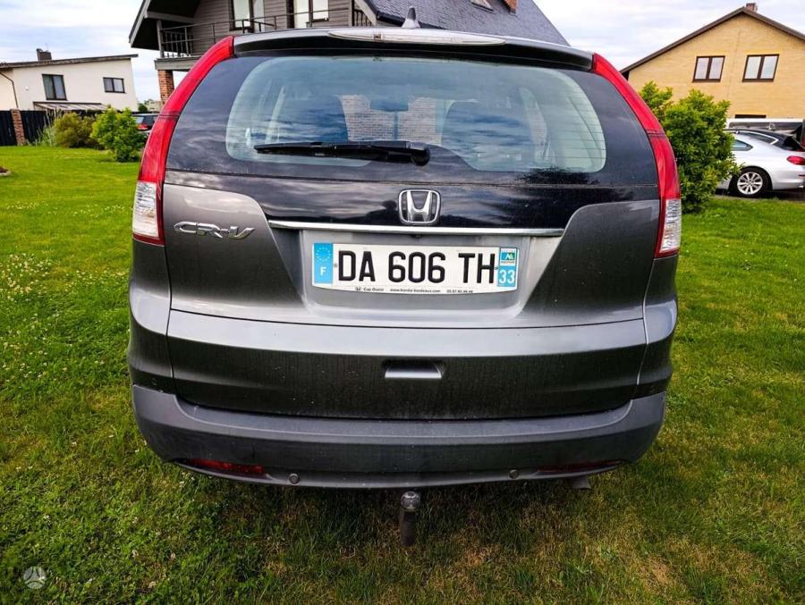 Pelēks Honda CR-V 2013 Vievis, ar dzinēja tilpumu 1.60 L un nobraukumu 227 tūkst. km par 7000 €, foto 9 vietnē AUTOMOTO.COM.LV