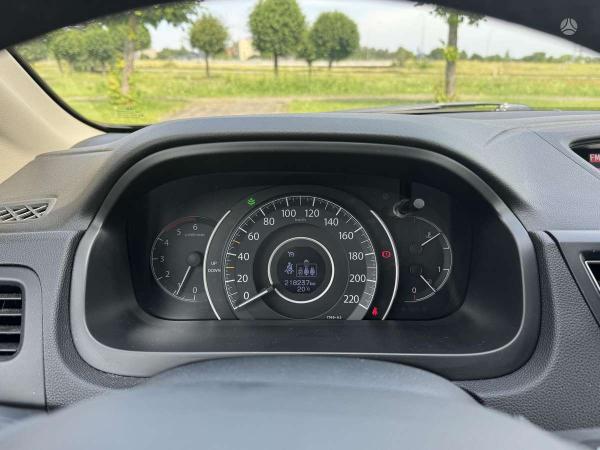 Pelēks Honda CR-V 2013 Kauņa, ar dzinēja tilpumu 2.20 L un nobraukumu 218 tūkst. km par 12799 €, foto 10 vietnē AUTOMOTO.COM.LV