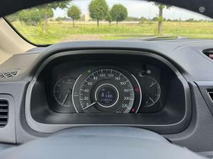 Grey Honda CR-V 2013 in Kaunas, with an engine capacity of 2.20 L and mileage of 218 thousand km for 12799 €, photo 11 on AUTOMOTO.COM.LV