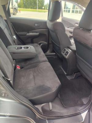 Pelēks Honda CR-V 2013 Tauragė, ar dzinēja tilpumu 1.60 L un nobraukumu 176 tūkst. km par 8600 €, foto 15 vietnē AUTOMOTO.COM.LV