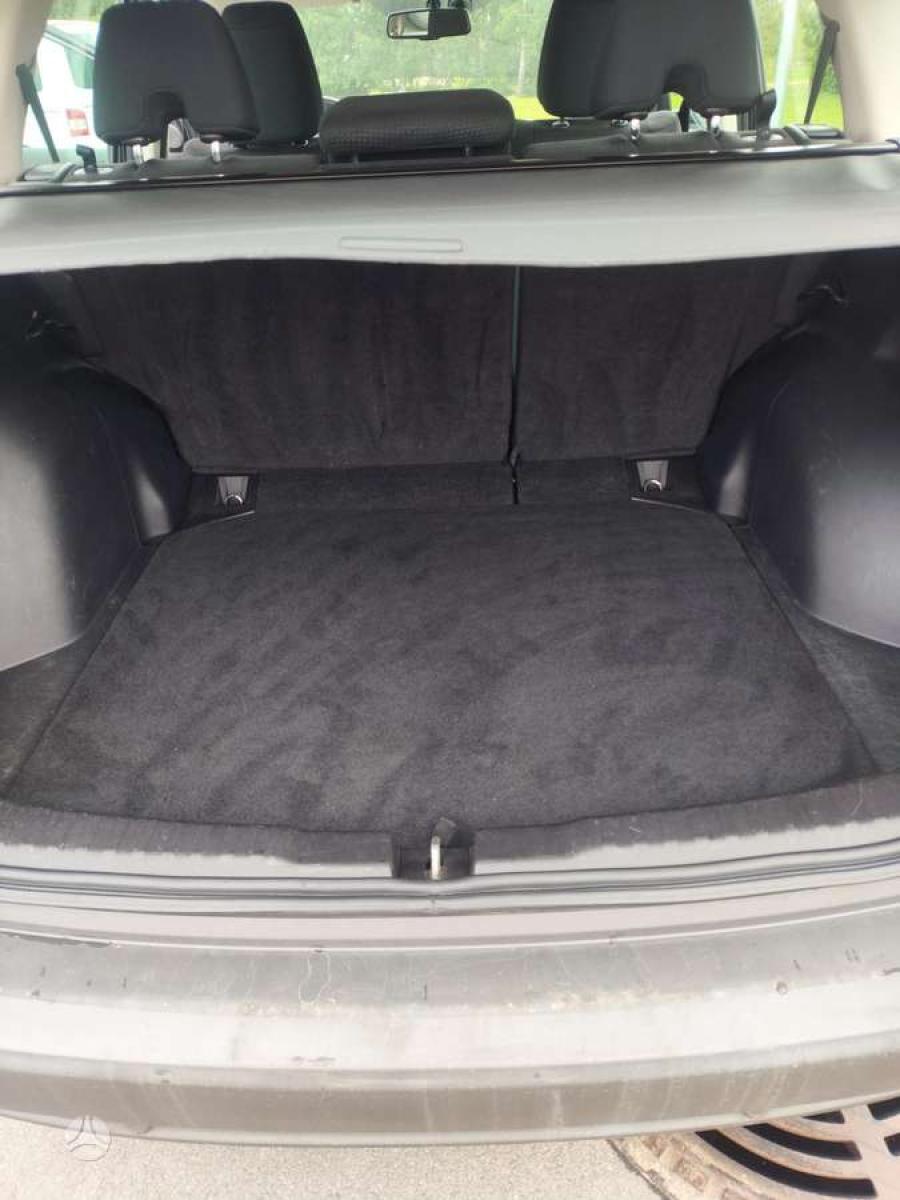 Pelēks Honda CR-V 2013 Tauragė, ar dzinēja tilpumu 1.60 L un nobraukumu 176 tūkst. km par 8600 €, foto 18 vietnē AUTOMOTO.COM.LV
