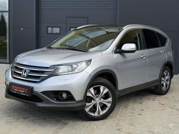 Pelēks Honda CR-V 2013 Viļņa, ar dzinēja tilpumu 2.20 L un nobraukumu 220 tūkst. km par 12999 €, foto 1 vietnē AUTOMOTO.COM.LV