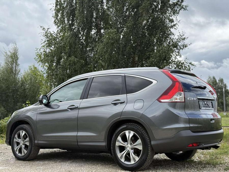 Pelēks Honda CR-V 2013 Šauļi, ar dzinēja tilpumu 2.20 L un nobraukumu 284 tūkst. km par 12999 €, foto 6 vietnē AUTOMOTO.COM.LV