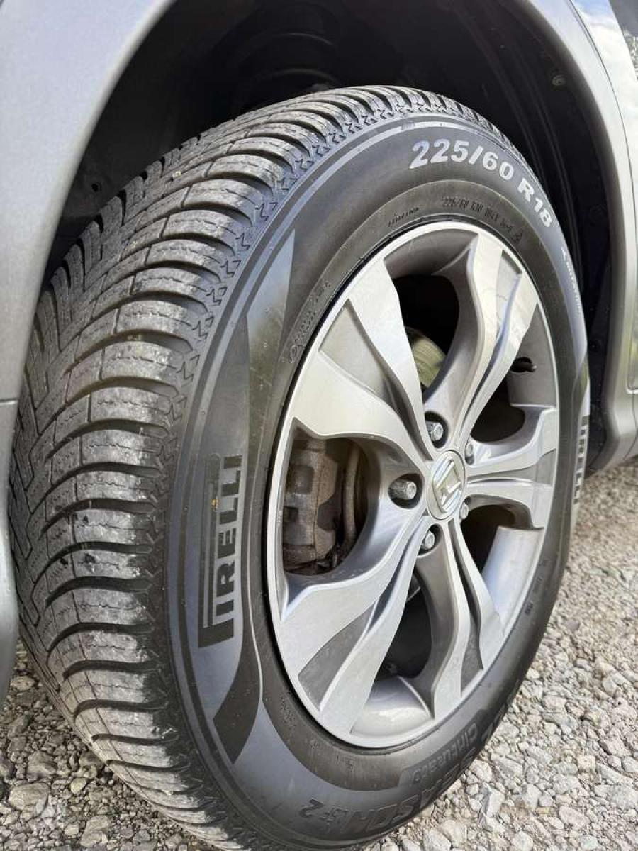 Pelēks Honda CR-V 2013 Šauļi, ar dzinēja tilpumu 2.20 L un nobraukumu 284 tūkst. km par 12999 €, foto 28 vietnē AUTOMOTO.COM.LV
