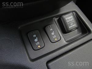 Pelēks Honda CR-V 2013 Rīga, ar dzinēja tilpumu 2.00 L un nobraukumu 136 tūkst. km par 11500 €, foto 13 vietnē AUTOMOTO.COM.LV