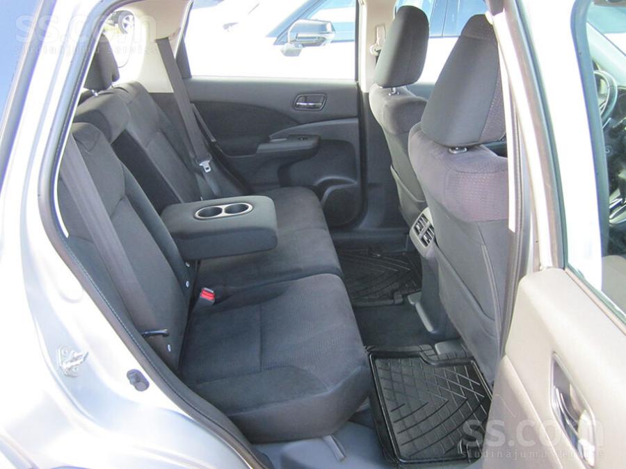 Pelēks Honda CR-V 2013 Rīga, ar dzinēja tilpumu 2.00 L un nobraukumu 136 tūkst. km par 11500 €, foto 14 vietnē AUTOMOTO.COM.LV