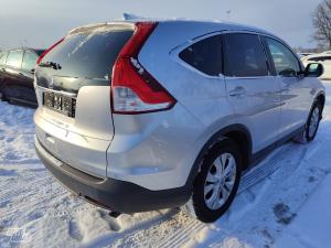 Pelēks Honda CR-V 2014 Marijampole, ar dzinēja tilpumu 1.60 L un nobraukumu 229 tūkst. km par 9350 €, foto 3 vietnē AUTOMOTO.COM.LV