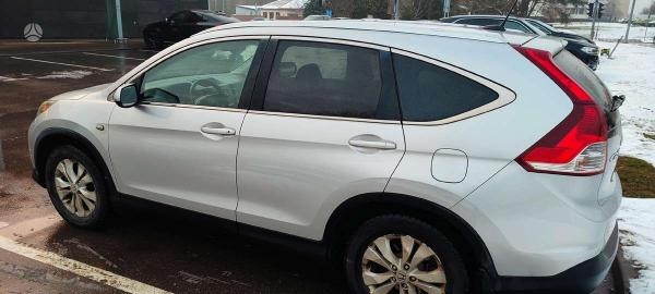 Pelēks Honda CR-V 2014 Viļņa, ar dzinēja tilpumu 2.35 L un nobraukumu 190 tūkst. km par 11499 €, foto 2 vietnē AUTOMOTO.COM.LV