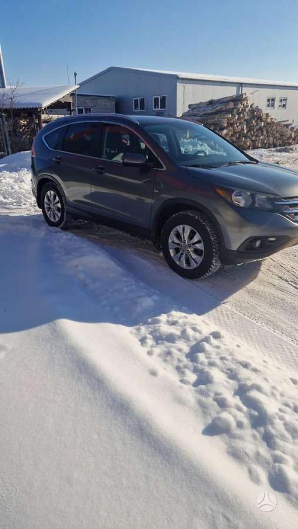 Pelēks Honda CR-V 2014 Kauņa, ar dzinēja tilpumu 2.35 L un nobraukumu 115 tūkst. km par 10500 €, foto 2 vietnē AUTOMOTO.COM.LV
