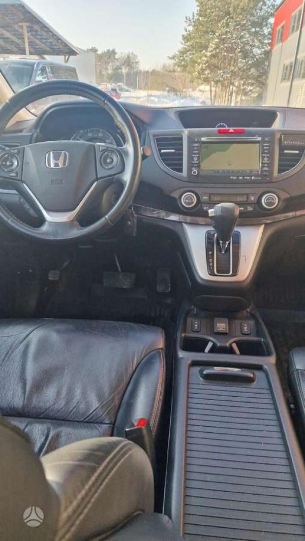 Pelēks Honda CR-V 2014 Kauņa, ar dzinēja tilpumu 2.35 L un nobraukumu 115 tūkst. km par 10500 €, foto 7 vietnē AUTOMOTO.COM.LV