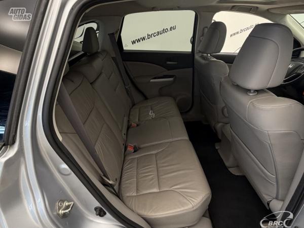 Grey Honda CR-V 2014 in Avizieniai, with an engine capacity of 2.40 L and mileage of 195 thousand km for 10900 €, photo 10 on AUTOMOTO.COM.LV