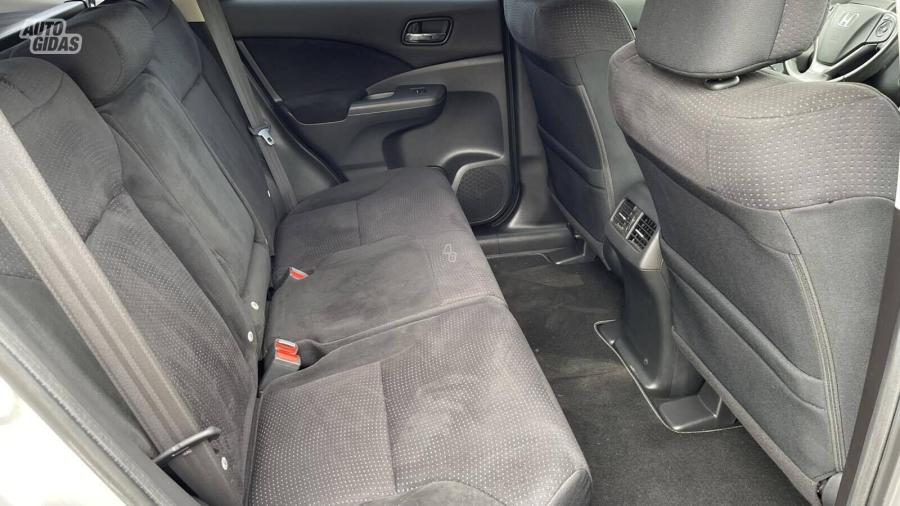 Grey Honda CR-V 2014 in Marijampole, with an engine capacity of 1.60 L and mileage of 220 thousand km for 8790 €, photo 29 on AUTOMOTO.COM.LV