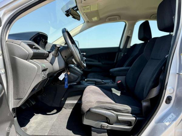 Pelēks Honda CR-V 2014 Vilkaviškis, ar dzinēja tilpumu 2.20 L un nobraukumu 277 tūkst. km par 8700 €, foto 7 vietnē AUTOMOTO.COM.LV
