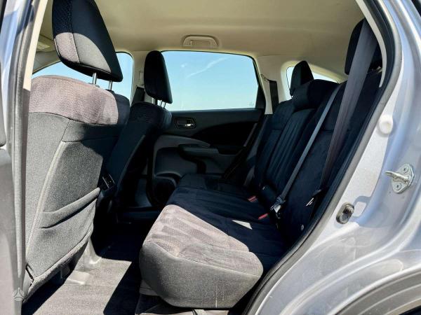 Pelēks Honda CR-V 2014 Vilkaviškis, ar dzinēja tilpumu 2.20 L un nobraukumu 277 tūkst. km par 8700 €, foto 8 vietnē AUTOMOTO.COM.LV