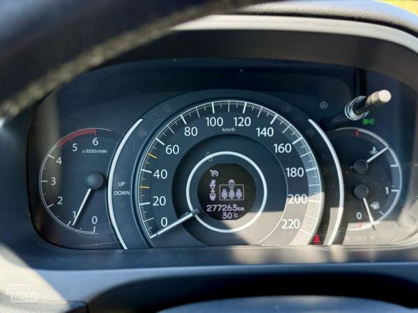 Pelēks Honda CR-V 2014 Vilkaviškis, ar dzinēja tilpumu 2.20 L un nobraukumu 277 tūkst. km par 8700 €, foto 8 vietnē AUTOMOTO.COM.LV
