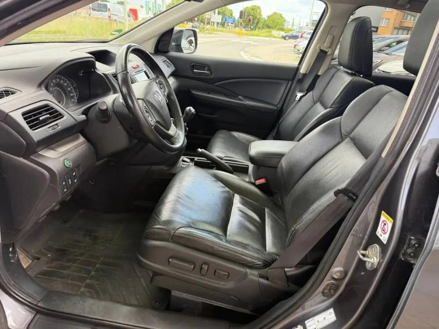 Pelēks Honda CR-V 2014 Rīga, ar dzinēja tilpumu 2.20 L un nobraukumu 274 tūkst. km par 9950 €, foto 7 vietnē AUTOMOTO.COM.LV