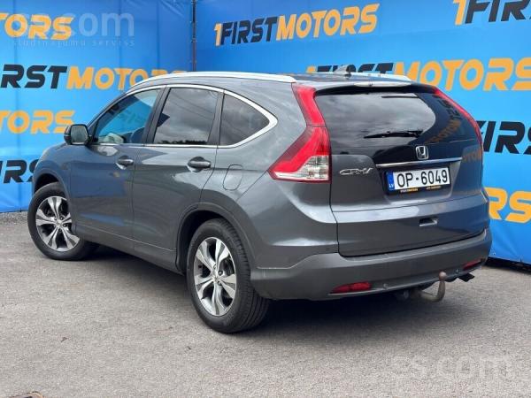 Pelēks Honda CR-V 2014 Rīga, ar dzinēja tilpumu 2.20 L un nobraukumu 274 tūkst. km par 9950 €, foto 2 vietnē AUTOMOTO.COM.LV