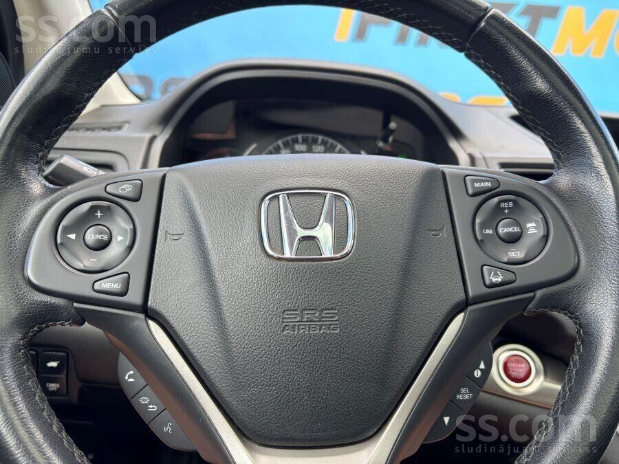 Grey Honda CR-V 2014 in Riga, with an engine capacity of 2.20 L and mileage of 274 thousand km for 9950 €, photo 15 on AUTOMOTO.COM.LV