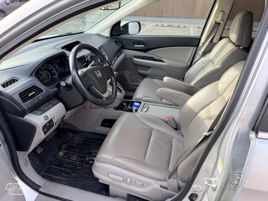 Grey Honda CR-V 2014 in Kaunas, with an engine capacity of 2.40 L and mileage of 95 thousand km for 11000 €, photo 11 on AUTOMOTO.COM.LV