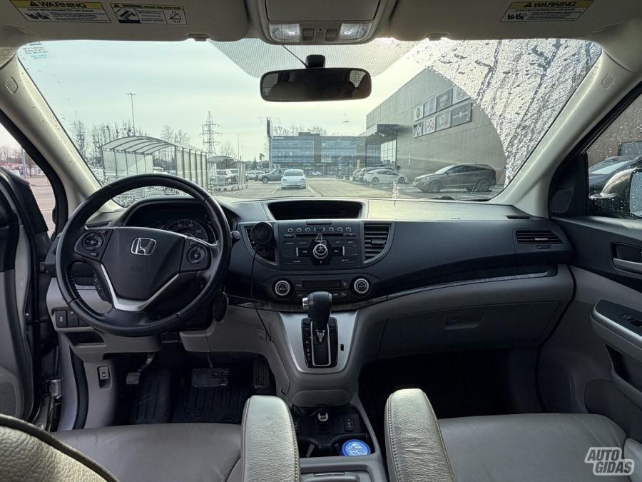 Grey Honda CR-V 2014 in Kaunas, with an engine capacity of 2.40 L and mileage of 95 thousand km for 11000 €, photo 12 on AUTOMOTO.COM.LV
