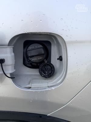 Grey Honda CR-V 2014 in Kaunas, with an engine capacity of 2.40 L and mileage of 95 thousand km for 11000 €, photo 13 on AUTOMOTO.COM.LV
