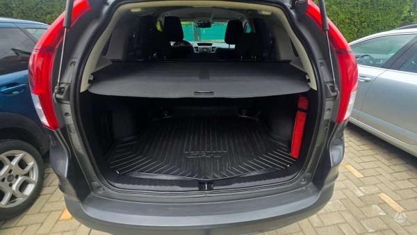 Pelēks Honda CR-V 2014 Viļņa, ar dzinēja tilpumu 1.60 L un nobraukumu 322 tūkst. km par 9200 €, foto 8 vietnē AUTOMOTO.COM.LV