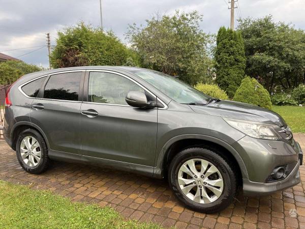 Pelēks Honda CR-V 2014 Viļņa, ar dzinēja tilpumu 2.20 L un nobraukumu 269 tūkst. km par 10500 €, foto 3 vietnē AUTOMOTO.COM.LV