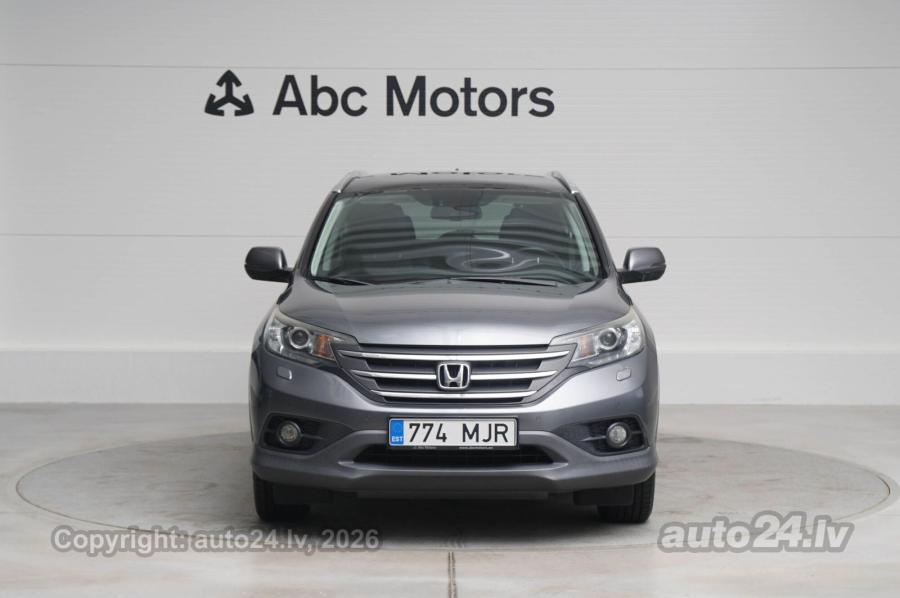 Pelēks Honda CR-V 2014 Tallina, ar dzinēja tilpumu 2.00 L un nobraukumu 139 tūkst. km par 13990 €, foto 3 vietnē AUTOMOTO.COM.LV