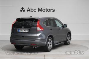 Pelēks Honda CR-V 2014 Tallina, ar dzinēja tilpumu 2.00 L un nobraukumu 139 tūkst. km par 13990 €, foto 5 vietnē AUTOMOTO.COM.LV