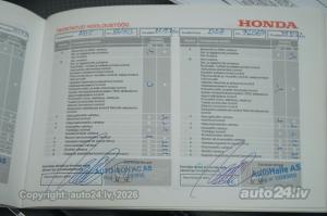 Pelēks Honda CR-V 2014 Tallina, ar dzinēja tilpumu 2.00 L un nobraukumu 139 tūkst. km par 13990 €, foto 20 vietnē AUTOMOTO.COM.LV