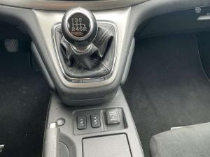 Grey Honda CR-V 2014 in Klaipeda, with an engine capacity of 2.20 L and mileage of 180 thousand km for 12000 €, photo 10 on AUTOMOTO.COM.LV