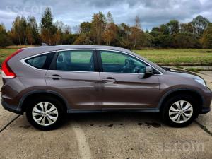 Pelēks Honda CR-V 2015 Rīga, ar dzinēja tilpumu 1.60 L un nobraukumu 241 tūkst. km par 9500 €, foto 8 vietnē AUTOMOTO.COM.LV