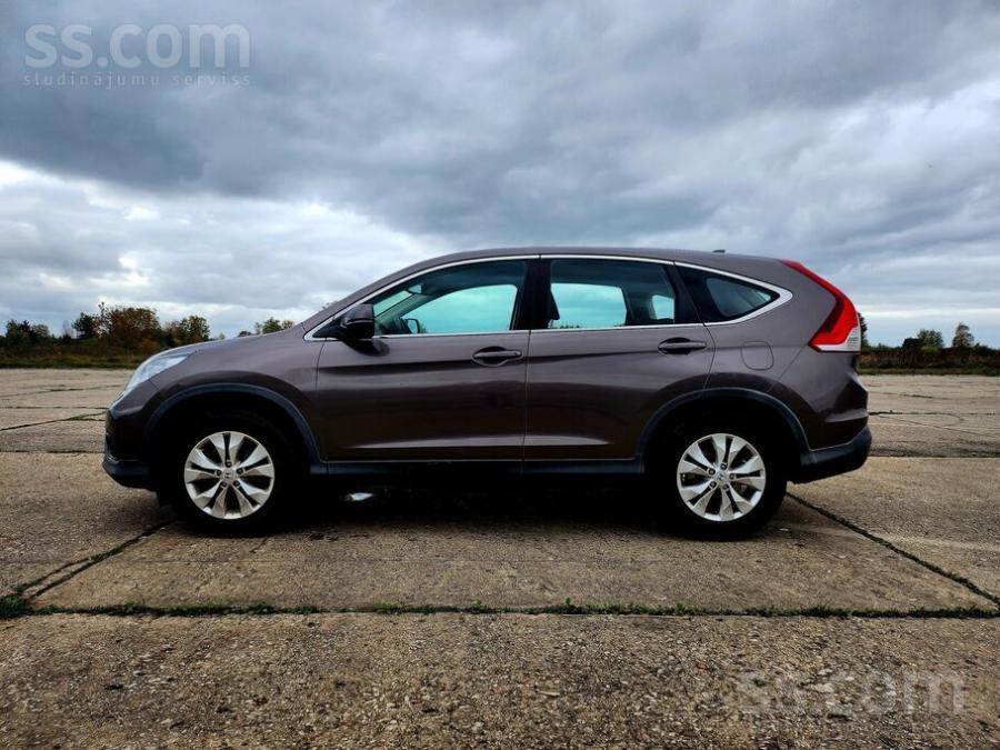Pelēks Honda CR-V 2015 Rīga, ar dzinēja tilpumu 1.60 L un nobraukumu 241 tūkst. km par 9500 €, foto 9 vietnē AUTOMOTO.COM.LV