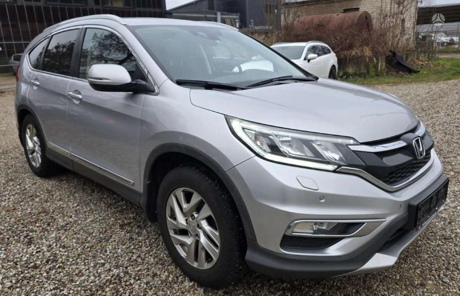 Pelēks Honda CR-V 2015 Kauņa, ar dzinēja tilpumu 1.60 L un nobraukumu 300 tūkst. km par 5999 €, foto 1 vietnē AUTOMOTO.COM.LV