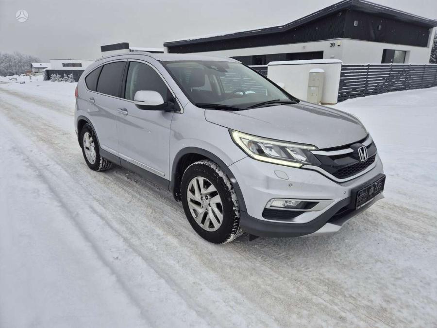 Pelēks Honda CR-V 2015 Kauņa, ar dzinēja tilpumu 1.60 L un nobraukumu 284 tūkst. km par 7200 €, foto 3 vietnē AUTOMOTO.COM.LV