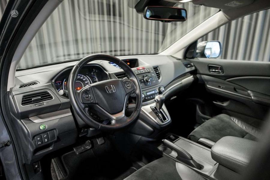 Pelēks Honda CR-V 2015 Marijampole, ar dzinēja tilpumu 2.20 L un nobraukumu 176 tūkst. km par 11950 €, foto 22 vietnē AUTOMOTO.COM.LV