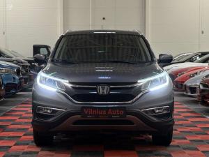 Grey Honda CR-V 2015 in Vilnius, with an engine capacity of 2.36 L and mileage of 163 thousand km for 14500 €, photo 2 on AUTOMOTO.COM.LV